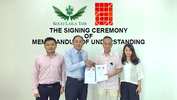 Kolej Laila Taib signed MoU with Kumpulan Design, Sibu